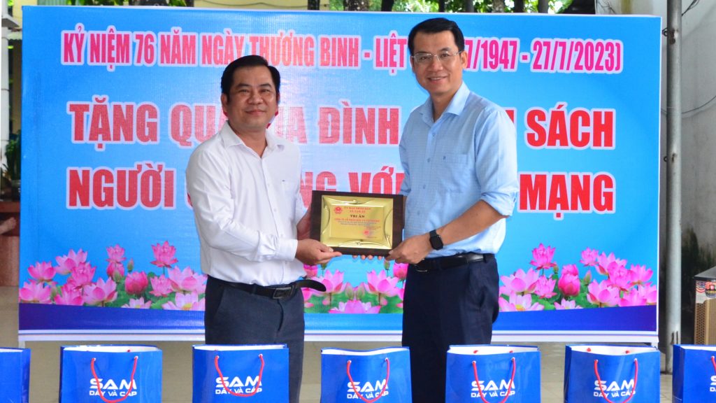 (Tiếng Việt) Công tác xã hội nhân dịp ngày "Thương Binh - Liệt Sỹ" - SACOM Wires and Cables | Page 0